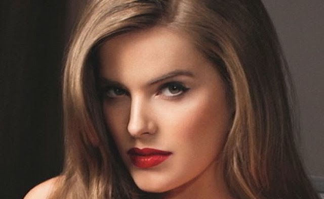 Australian Plus Size Model Robyn Lawley | Celebrity Pics