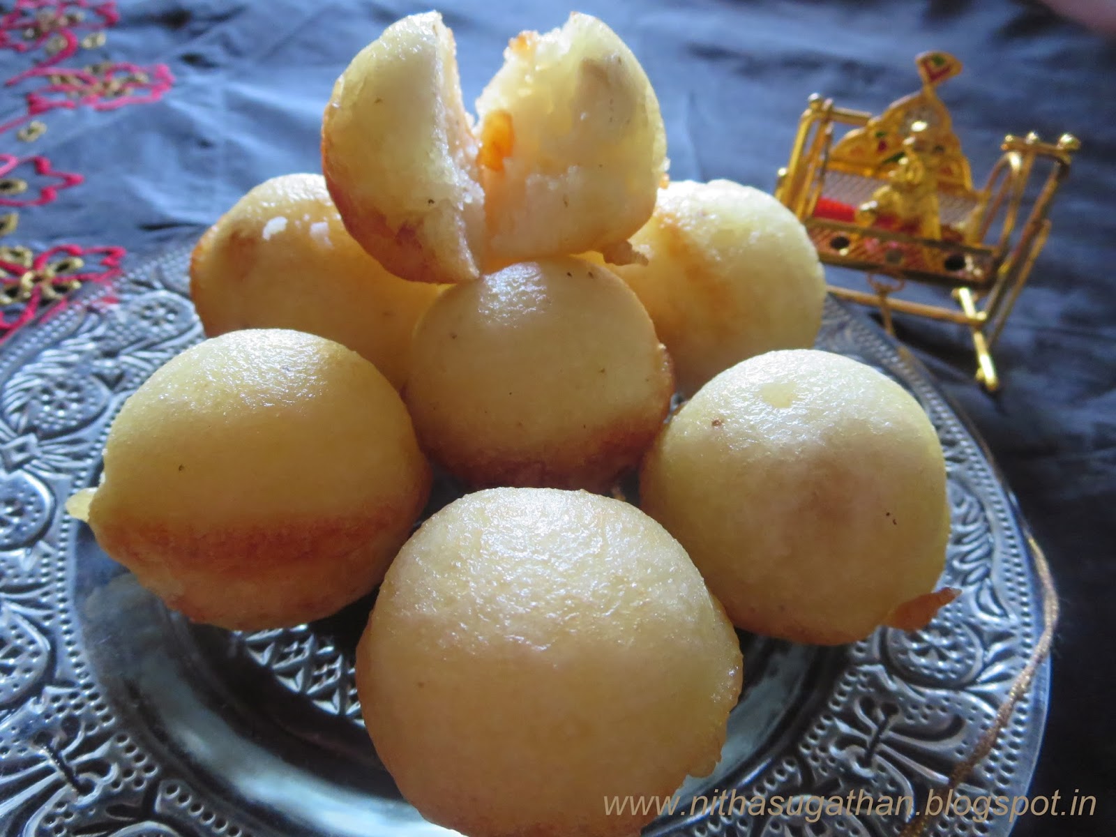 Nitha's Cookbook: Vellakareppam (Kannur Appam)