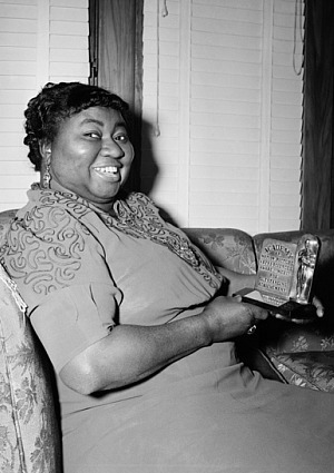 Sabrina's Design Studio: The House of Hattie McDaniel