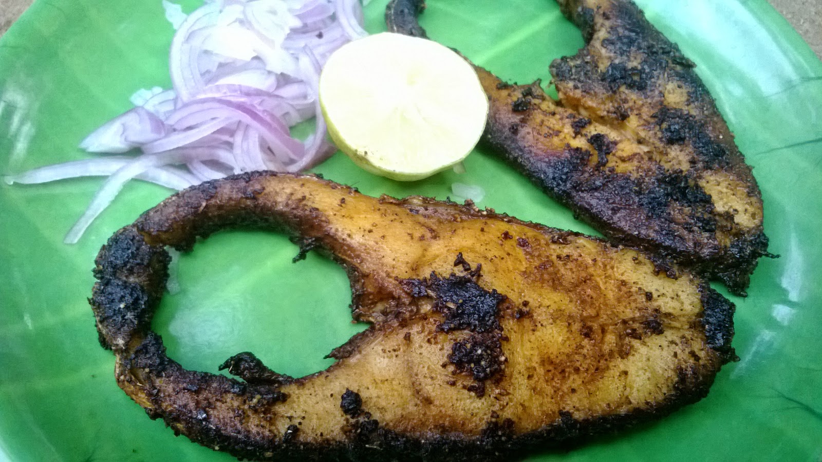 BananaLeaf Recipes: Rava fried fish / Sooji fish fry recipe ...