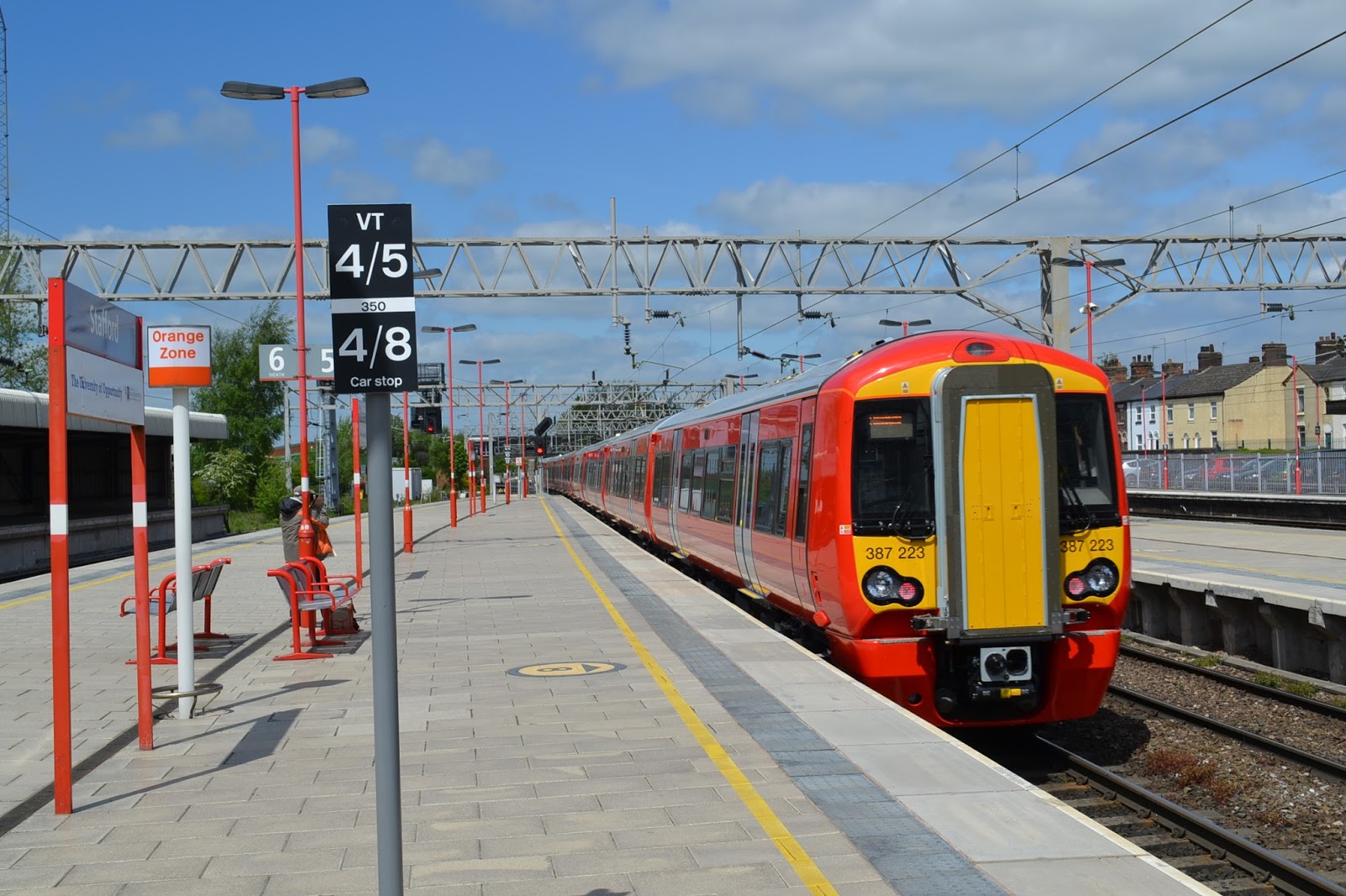 The Railway Photo Blog: New Gatwick Express