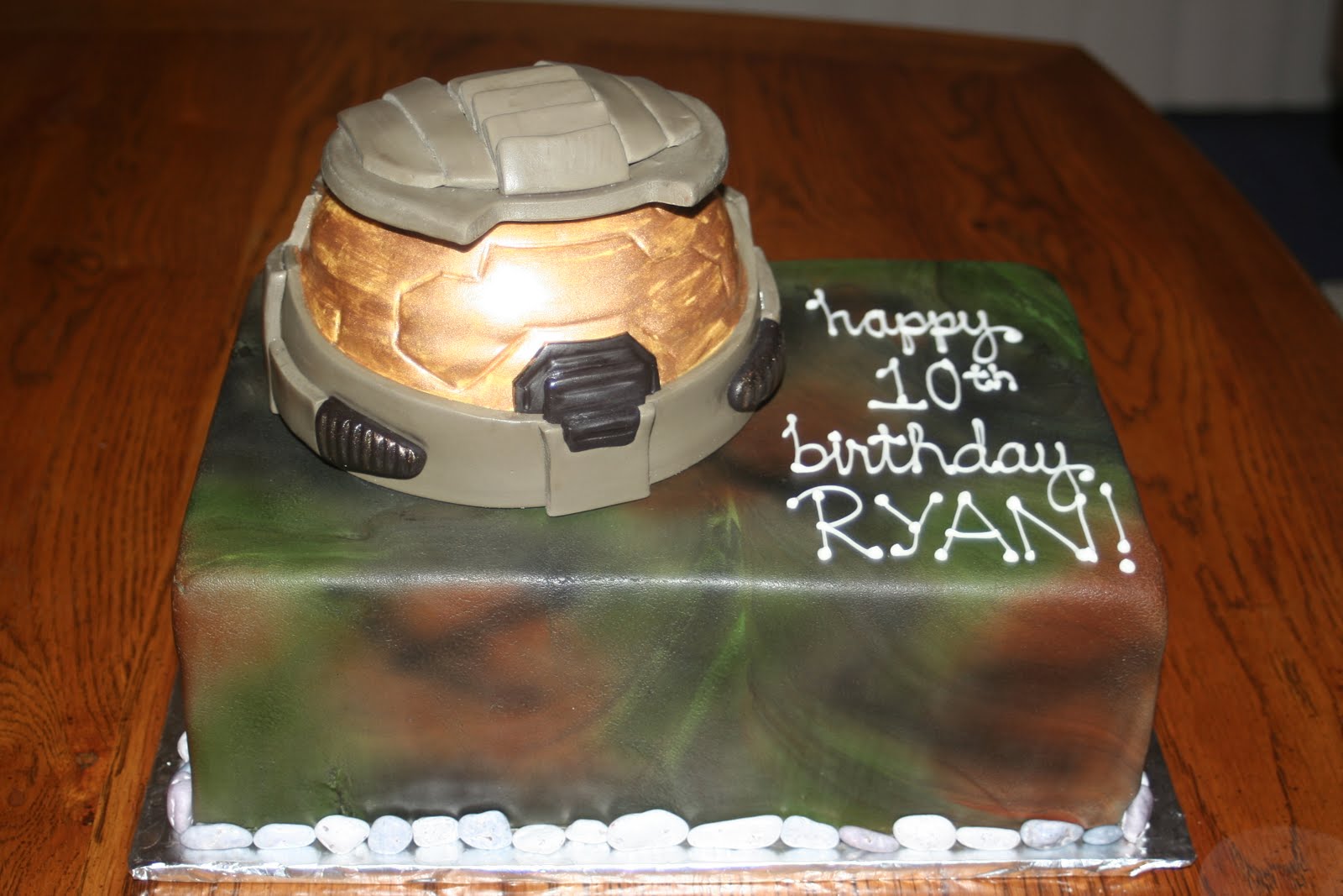 Tara's Piece of Cake: Halo Master Chief