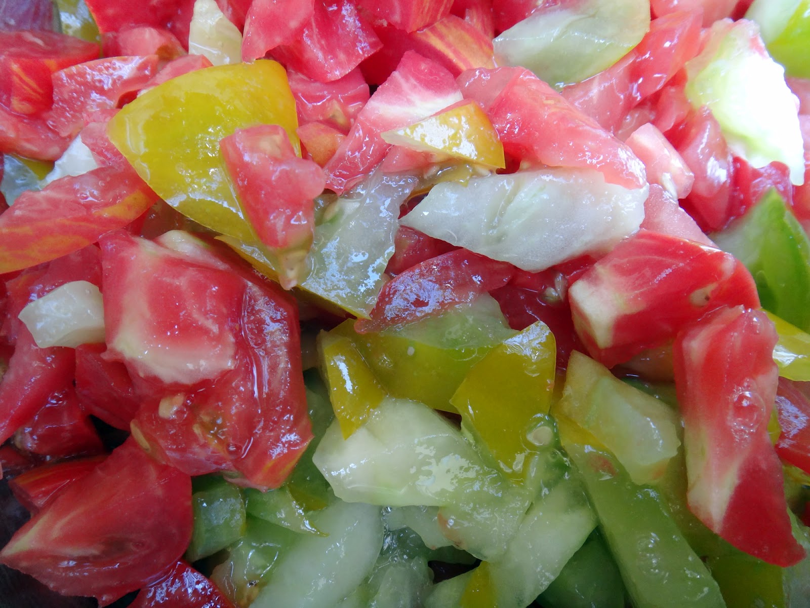 Delish Dish: The Girl On Top Chronicles: An Heirloom Affair