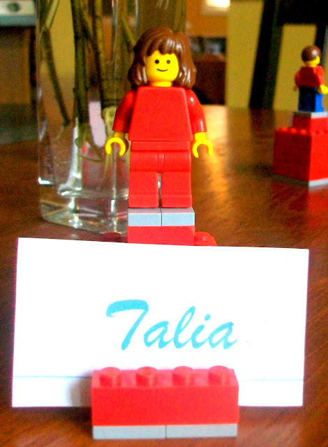 Created 2B Creative: Lego Place Cards