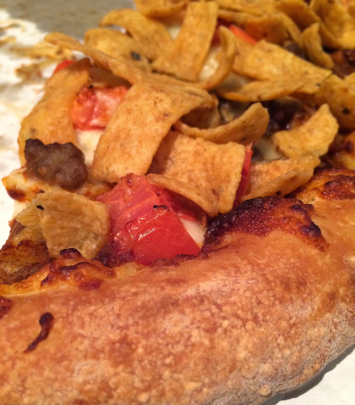 Papa John's Fritos Chili Pizza / パパジョーンズのフリートス チリ ピザ ~ I'm Made of ...