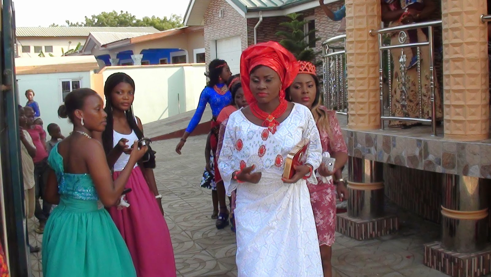 The Traditional wedding ceremony of His Royal Highness Igwe Chuma ...