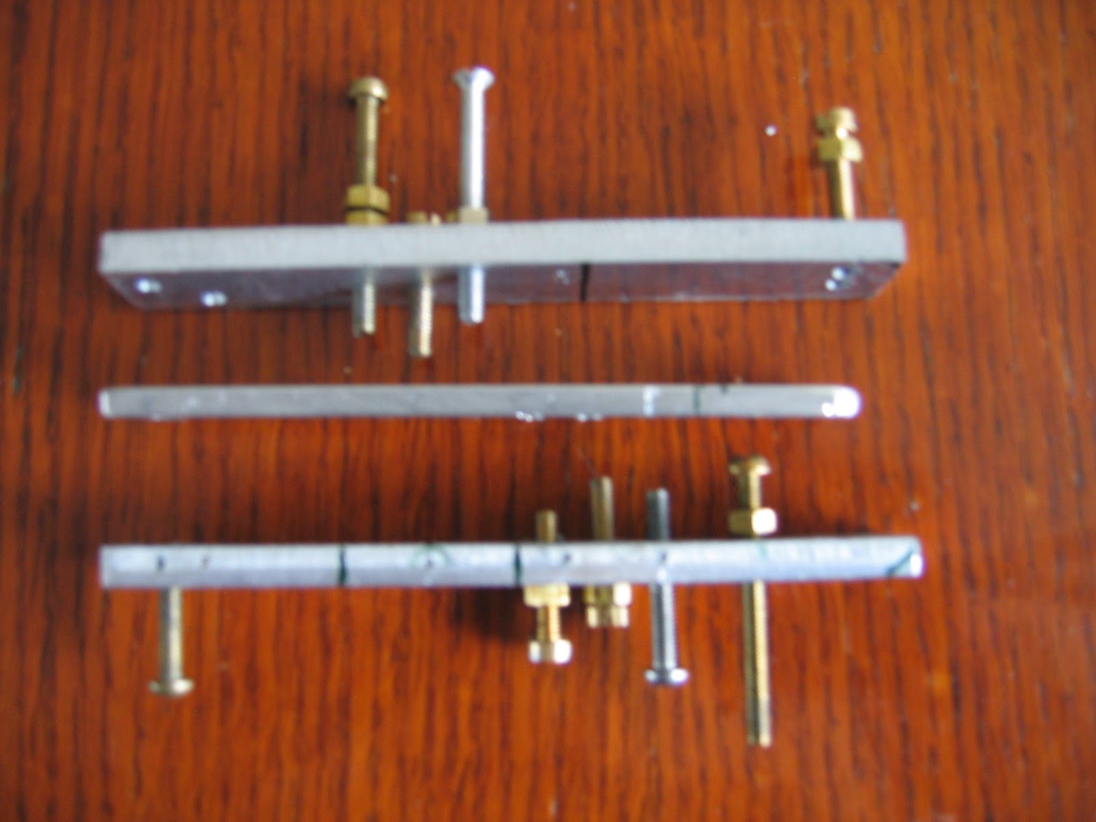 SMB Bearings Ltd Blog: Ron Flemming & his morse code keyer machine...