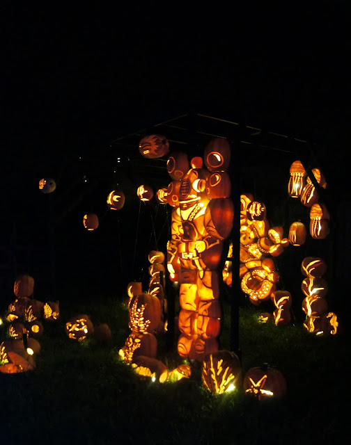 Halloween Pumpkin Festival, A Visit to Pumpkin Inferno Upper Canada ...