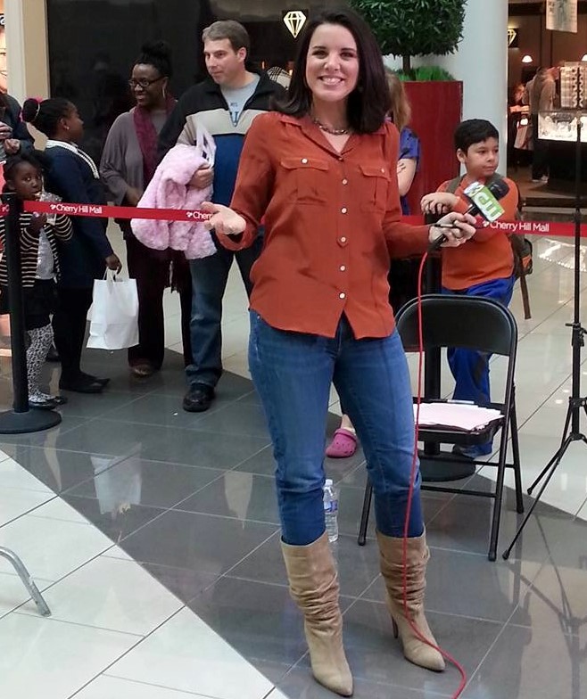 THE APPRECIATION OF BOOTED NEWS WOMEN BLOG : kate bilo