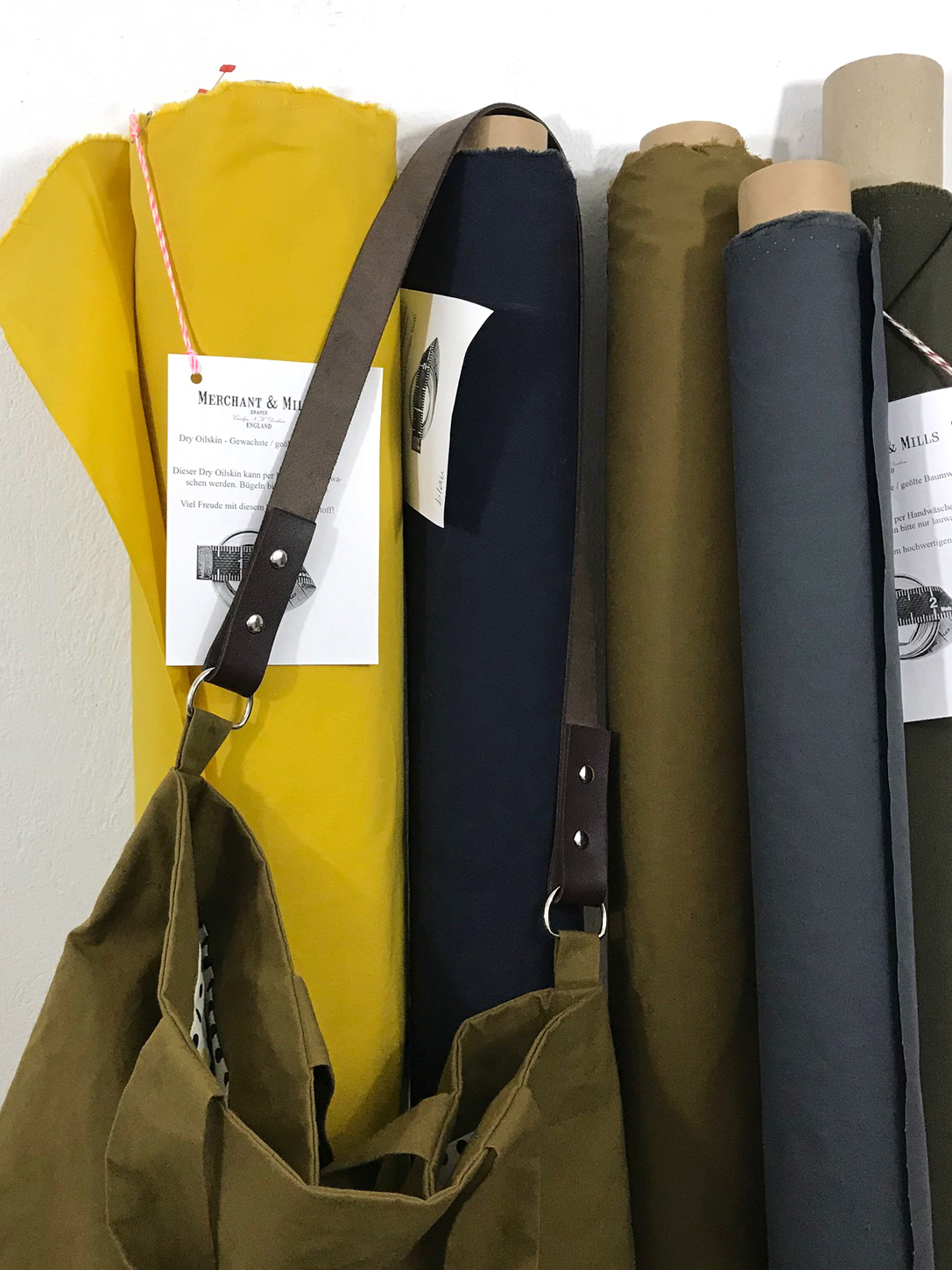 Wenn die Ansprüche steigen... Jack Tar Bag aus Dry Oilskin | 1000STOFF