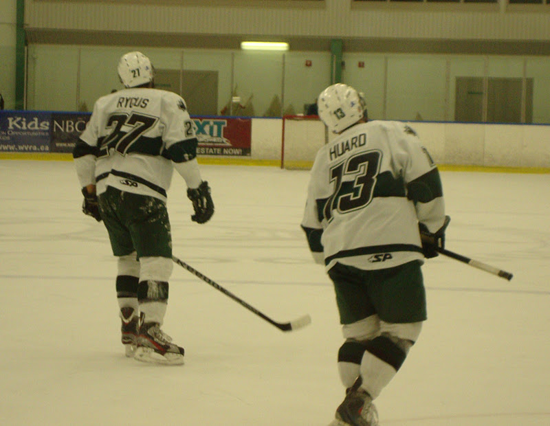 The Shiretown Blogger: Woodstock Slammers gain two more wins and first loss