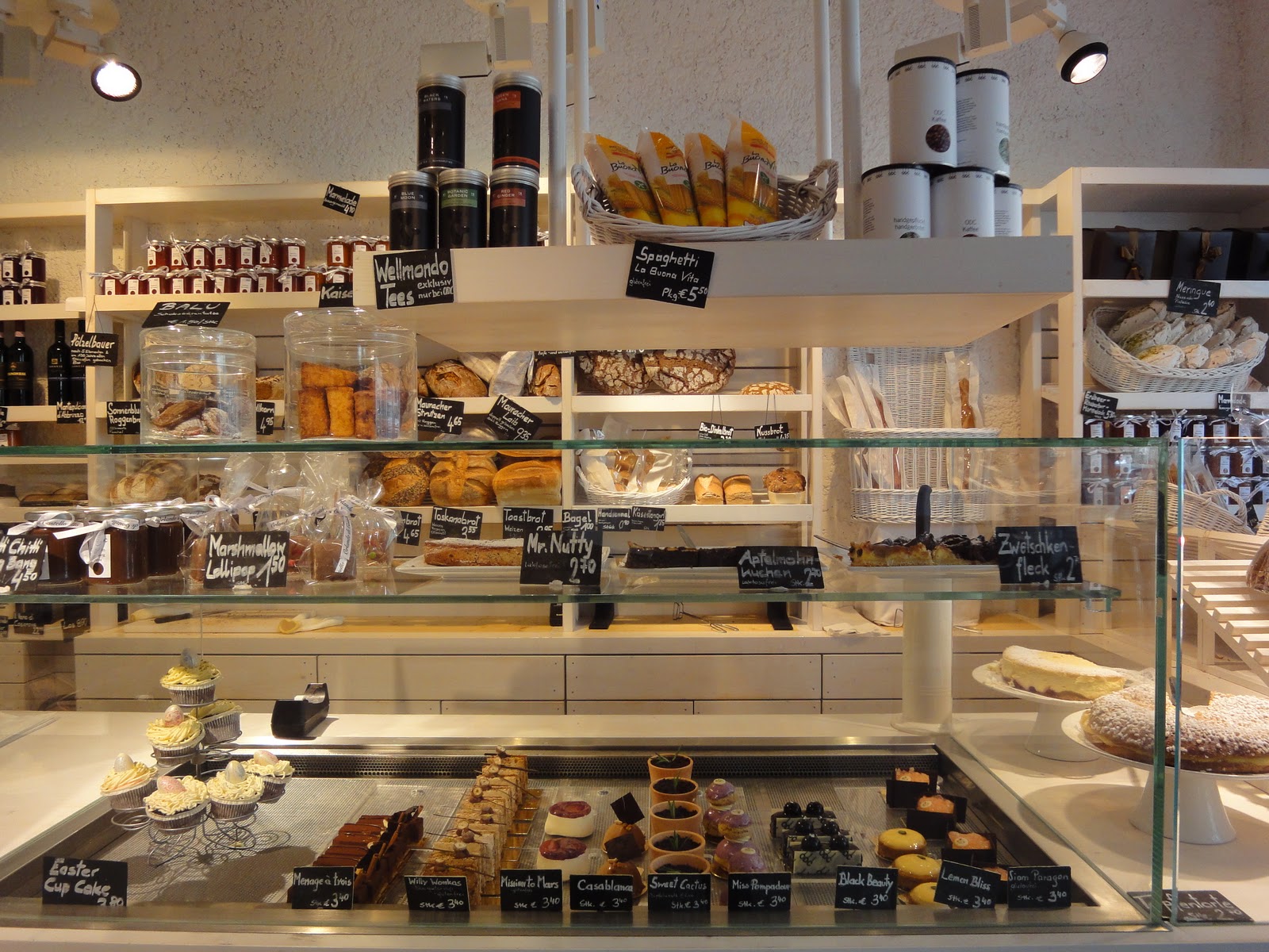 5 Considerations for Starting a Bakery Business