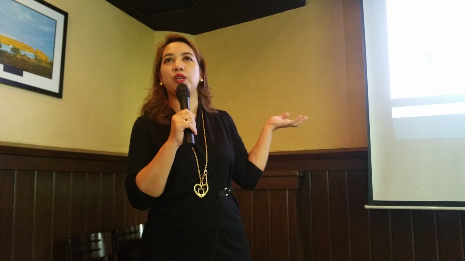 The Philippine Beat: Meeting DOH Secretary Janette Garin up close