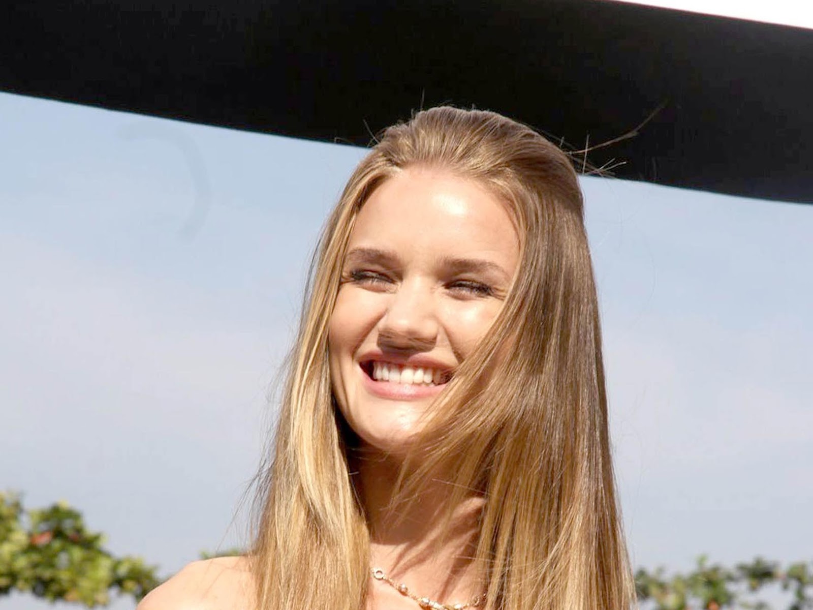 Hollywood All Stars: Rosie Huntington Hd Wallpapers Hollywood All Stars: Rosie Huntington Hd Wallpapers