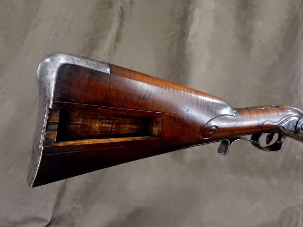 Contemporary Makers: Rifle by Ian Pratt