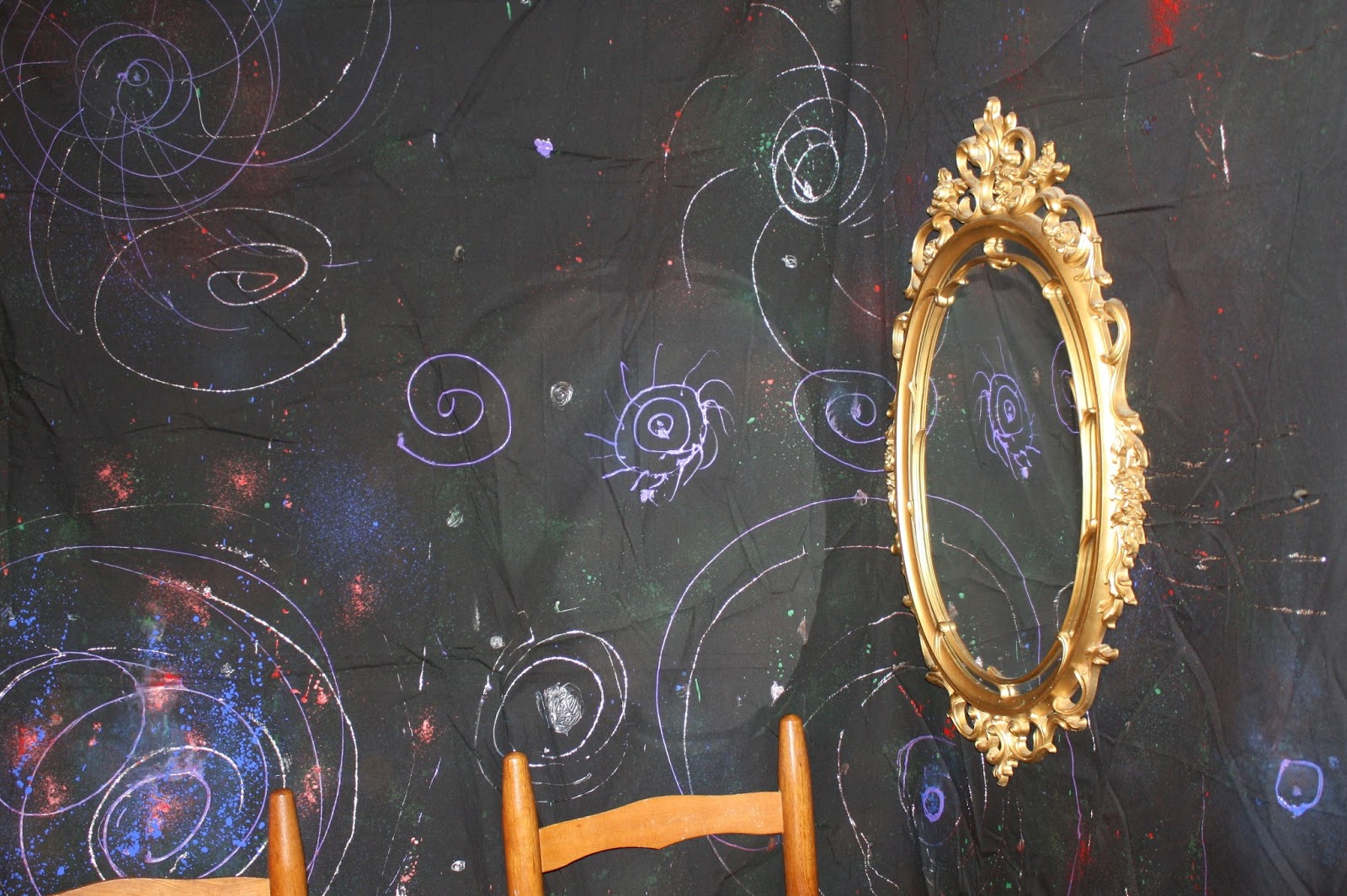 Let's Have A Party!: Disney Descendants Houseparty