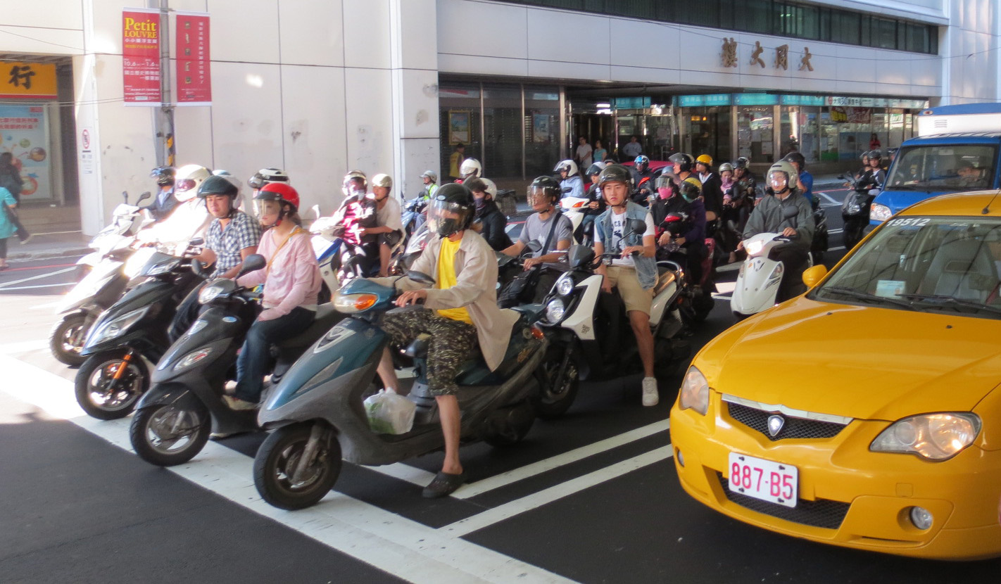 Lets Soar With Eagles: Taipei, Taiwan Transportation Options: Car, Taxi ...