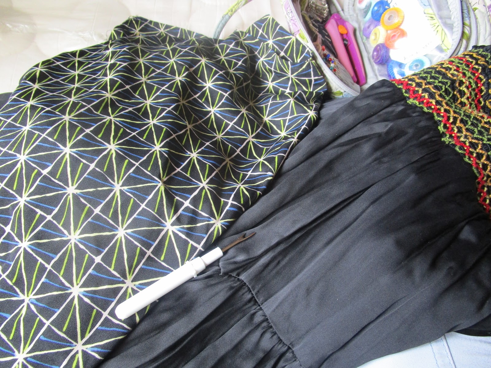 The Sewing Goatherd: Side Seam Pockets