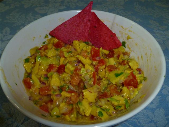 Guam Firehouse Cook: Joann's Avocado Salsa