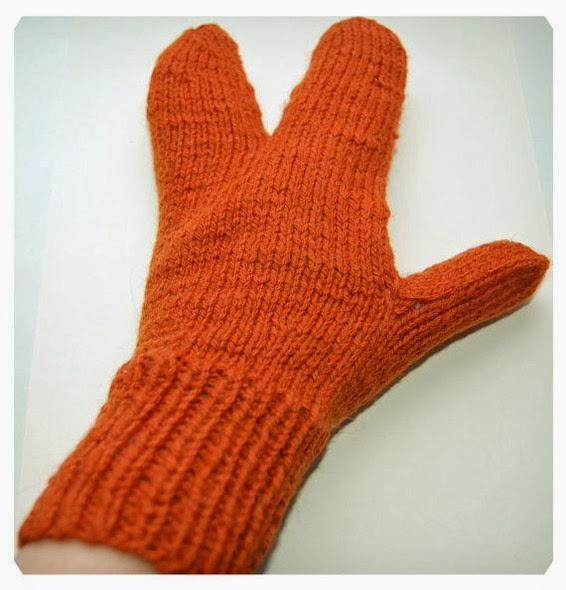 Nag on the Lake: Witty Knits For Knit Wits