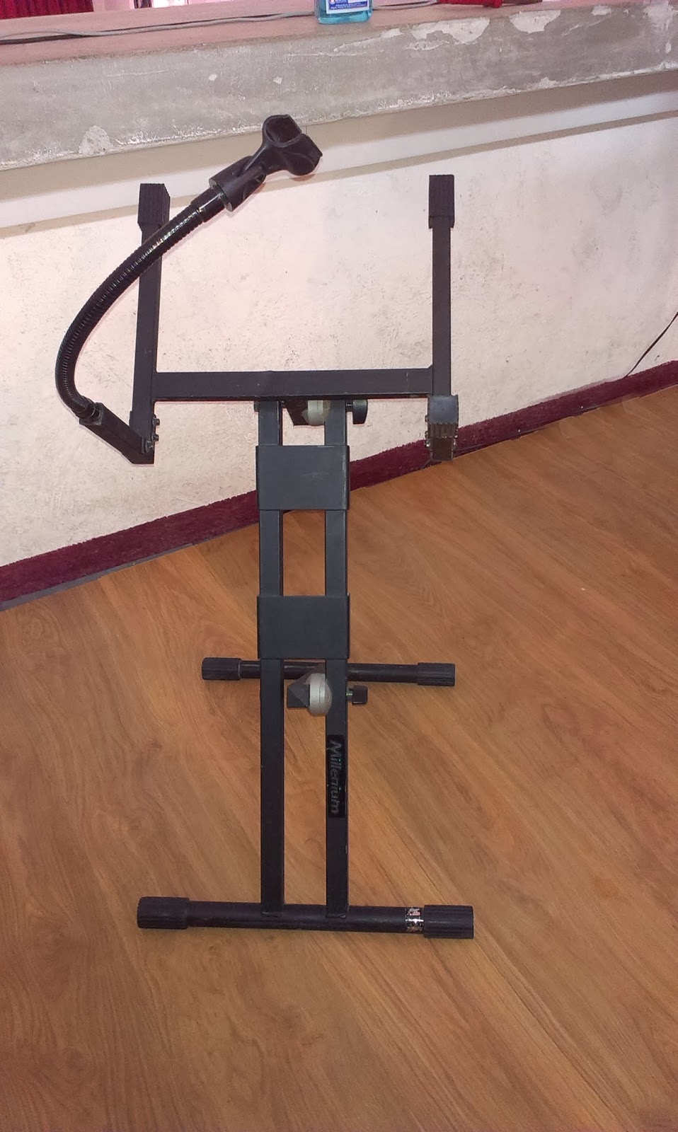 Aparatura Sonorizari LIVE & Studio: stativ mixer / combo / statie ...