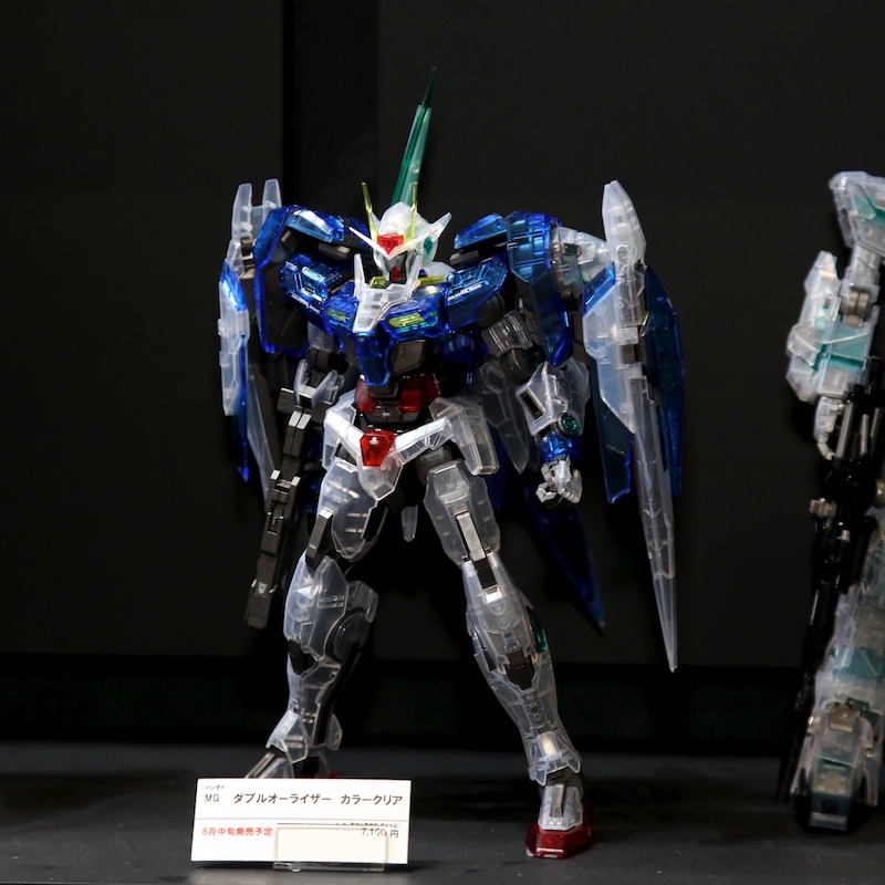 Gundam Family: THE ART OF GUNDAM EXHIBITION Exclusive Gunpla On Display ...