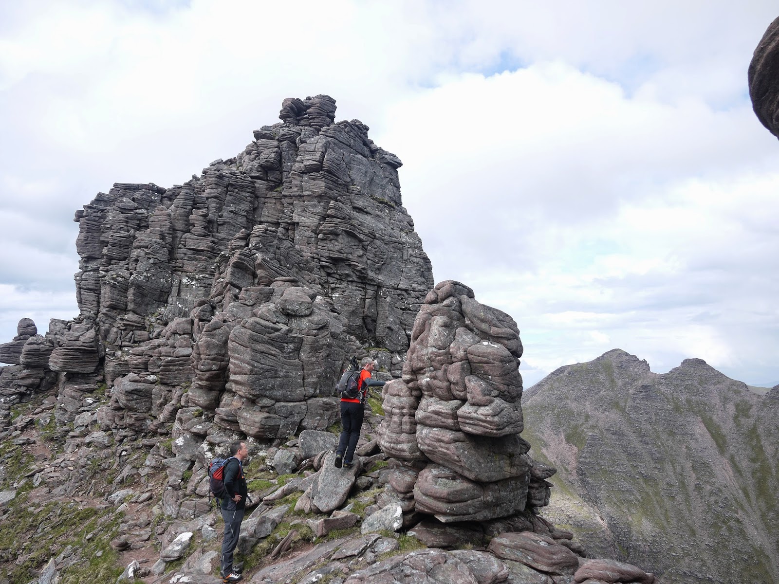 TARMACHAN MOUNTAINEERING: AN TEALLACH