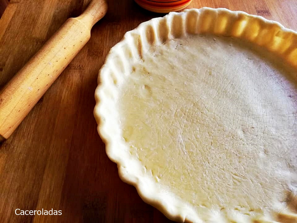 Receta de masa quebrada o masa brisa | Caceroladas