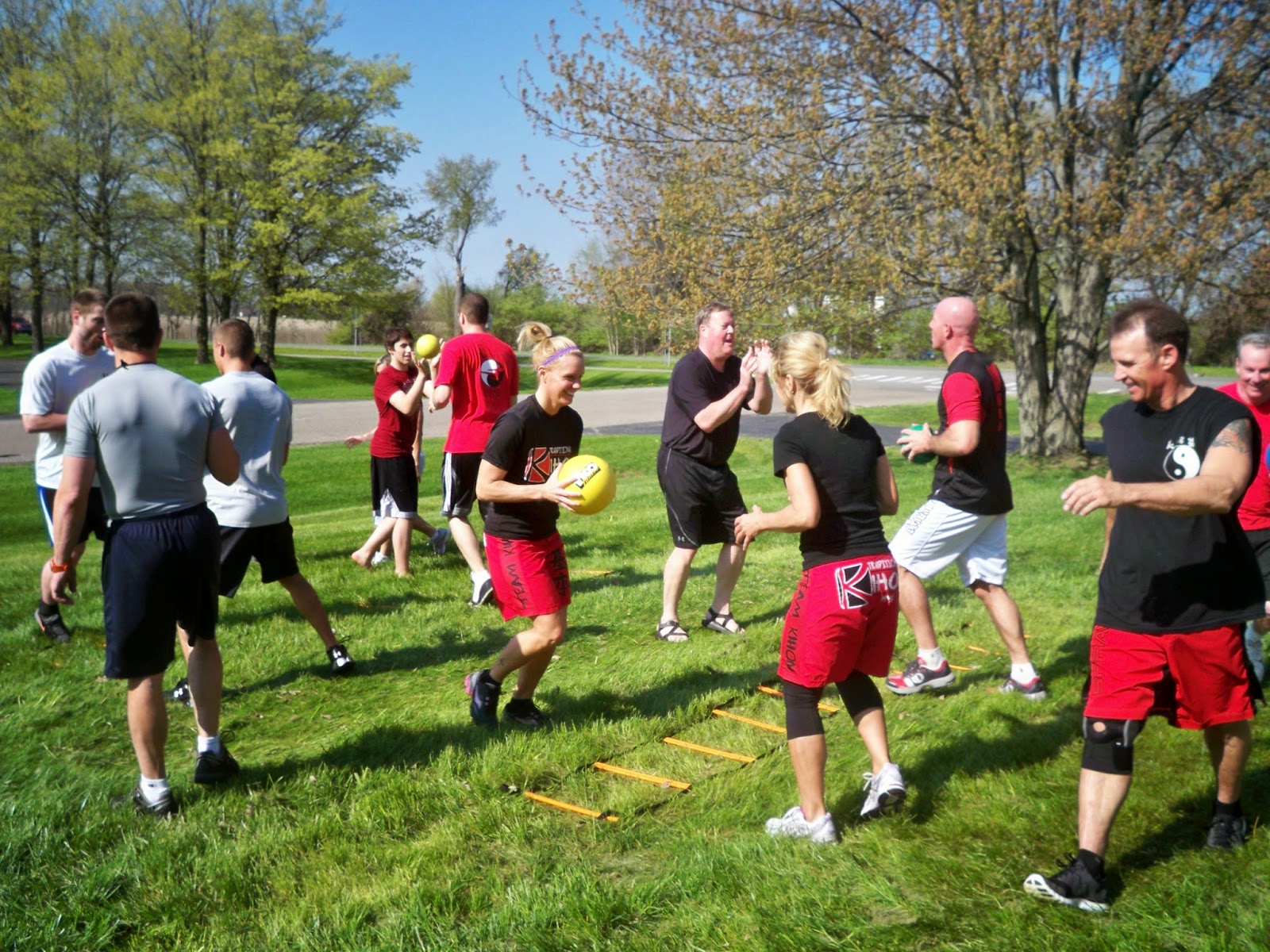 Am Fight Club: Fight to be Fit: Beating your Demons with Exercise