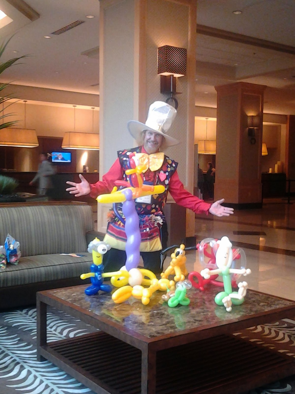 The World of Silly Willy and Fluffy: Silly Willy Jr. (Balloon ...