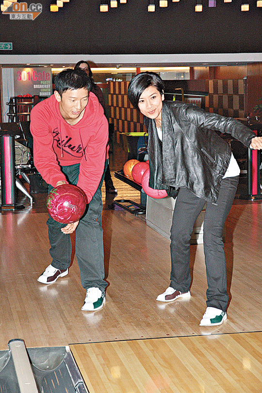 TVB Entertainment News: Niki Chow searches for evidence in the trash ...