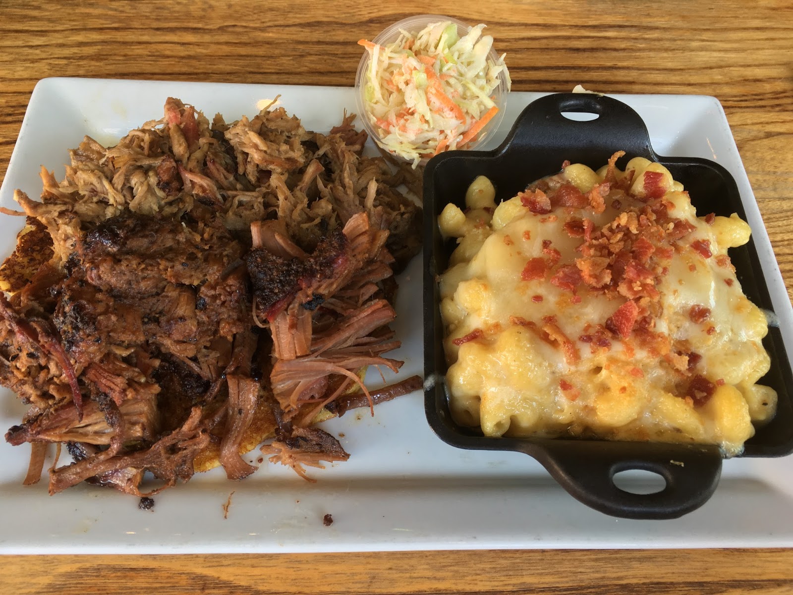 The Barbecue Fiend: The Row Kitchen & Pub (Nashville, TN)