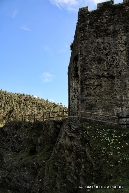 GALICIA PUEBLO A PUEBLO: CASTELO DE MOECHE