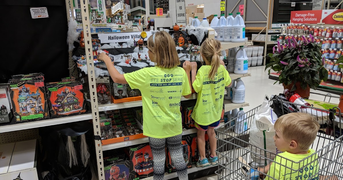 Menards Halloween - 2018