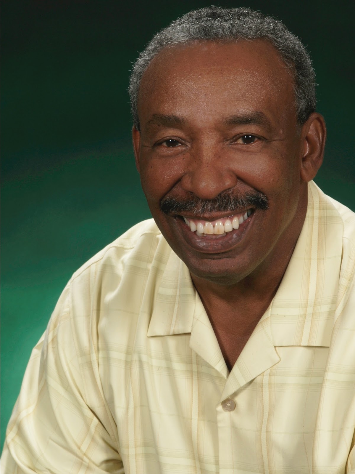 Hampton University News: "Hamptonians Who Give" Spotlight: Leonard ...