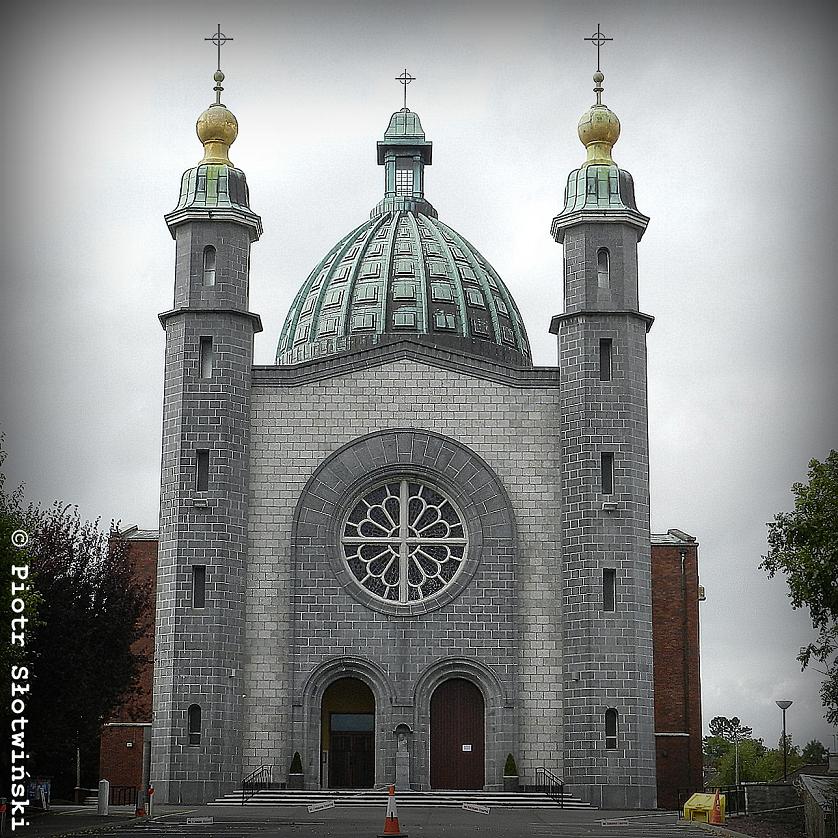 piotrslotwinski.com: Świątynie w Cork: Church of Descent of the Holy Spirit