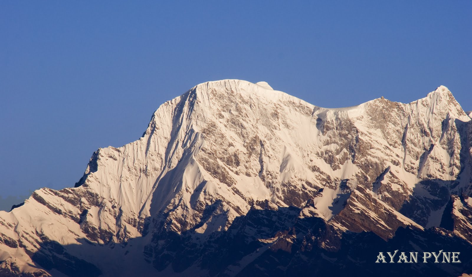 Altitude: Changabang - Shining Mountain