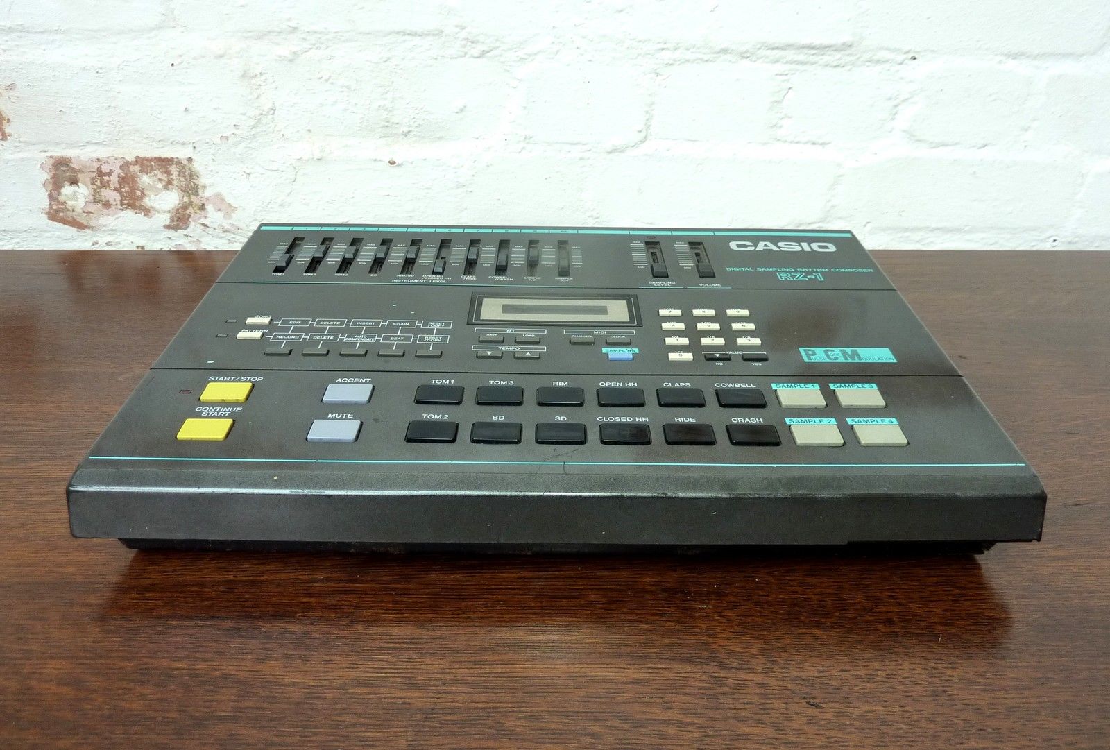 MATRIXSYNTH: CASIO RZ-1 VINTAGE DRUM MACHINE SAMPLER SYNTH SN 601068