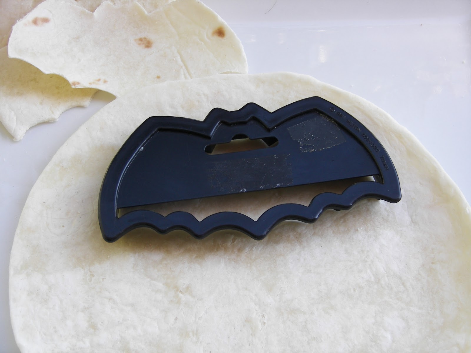 Red Couch Recipes: Zoulah's Bat Chips