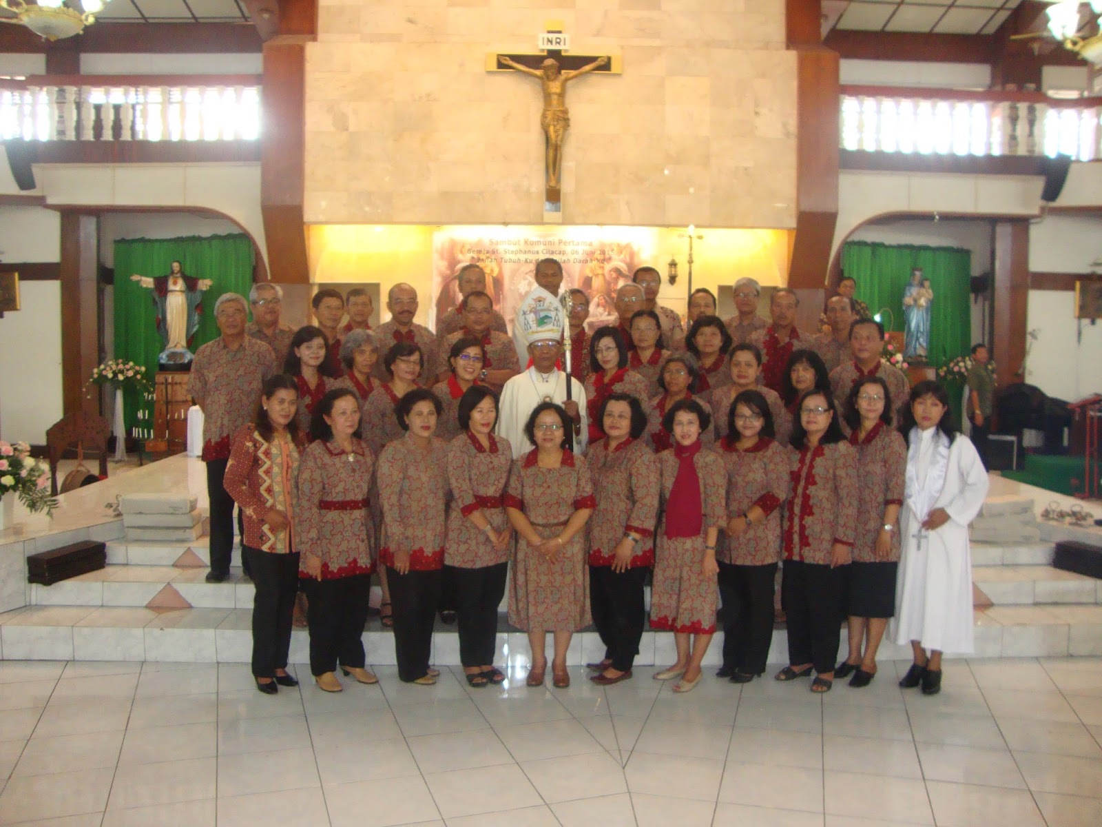 PELANTIKAN DPP & PRODIAKON - PAROKI ST. STEPHANUS