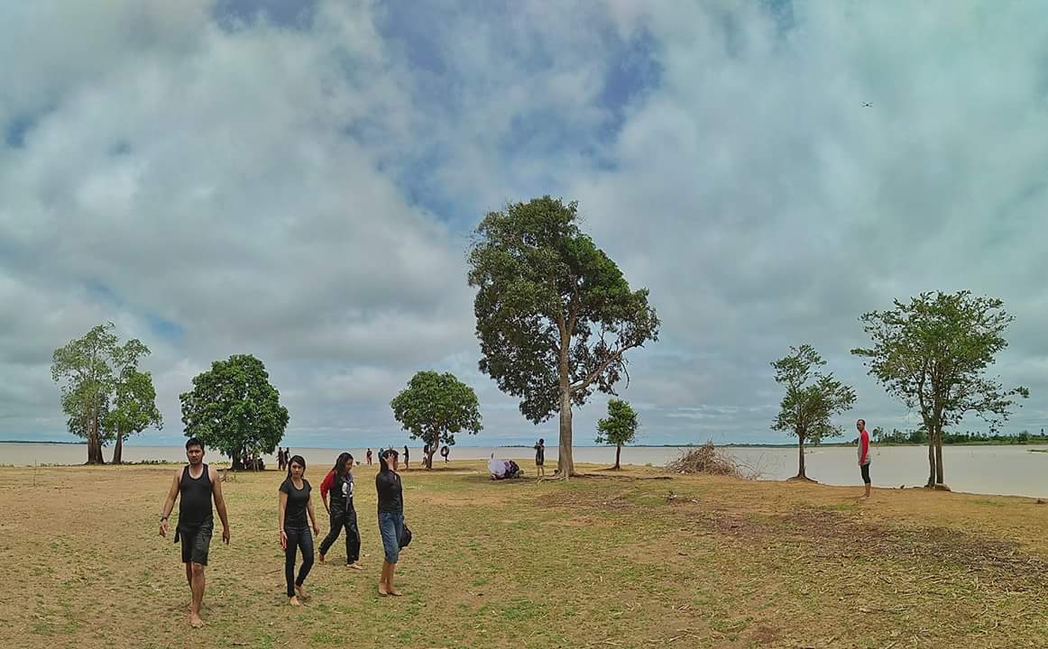 Menikmati Keindahan Danau Semayang di Desa Pela ( Kota Bangun ) - Jejak ...