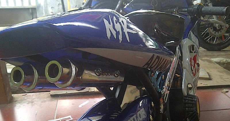 nAthAn mOToR mALang: tOkO moTor Mini Gp di Malang