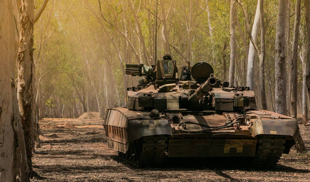 SNAFU!: Thai Oplot Main Battle Tanks and BTRs on exercise.