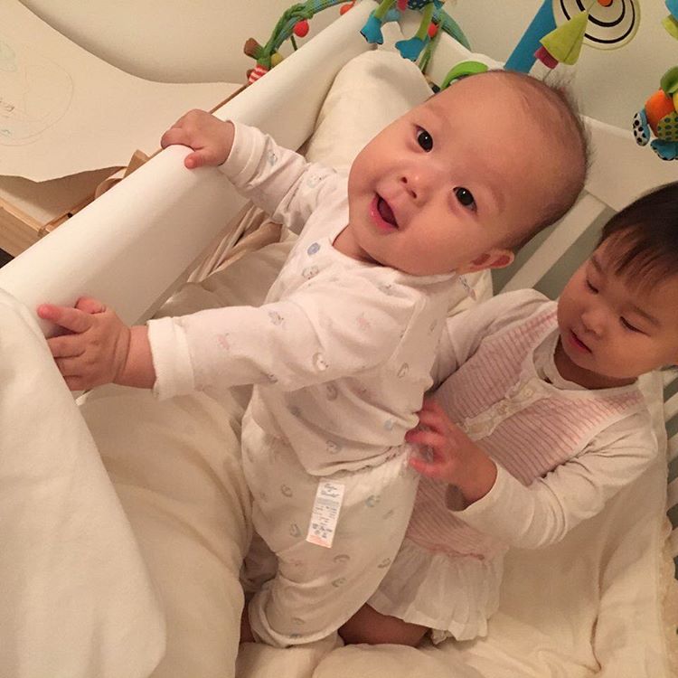 SunYe's adorable photos with her daughters will definitely make you ...