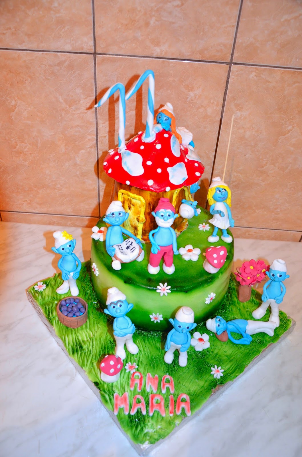 TORTURI SPECIALE (SPECIAL CAKES): TORT CU STRUMFI