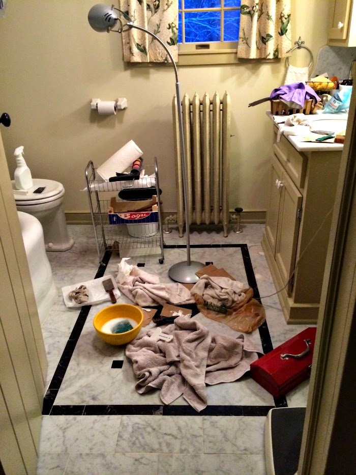 Content in a Cottage: More Caulking Photos of My DIY Bathtub Project