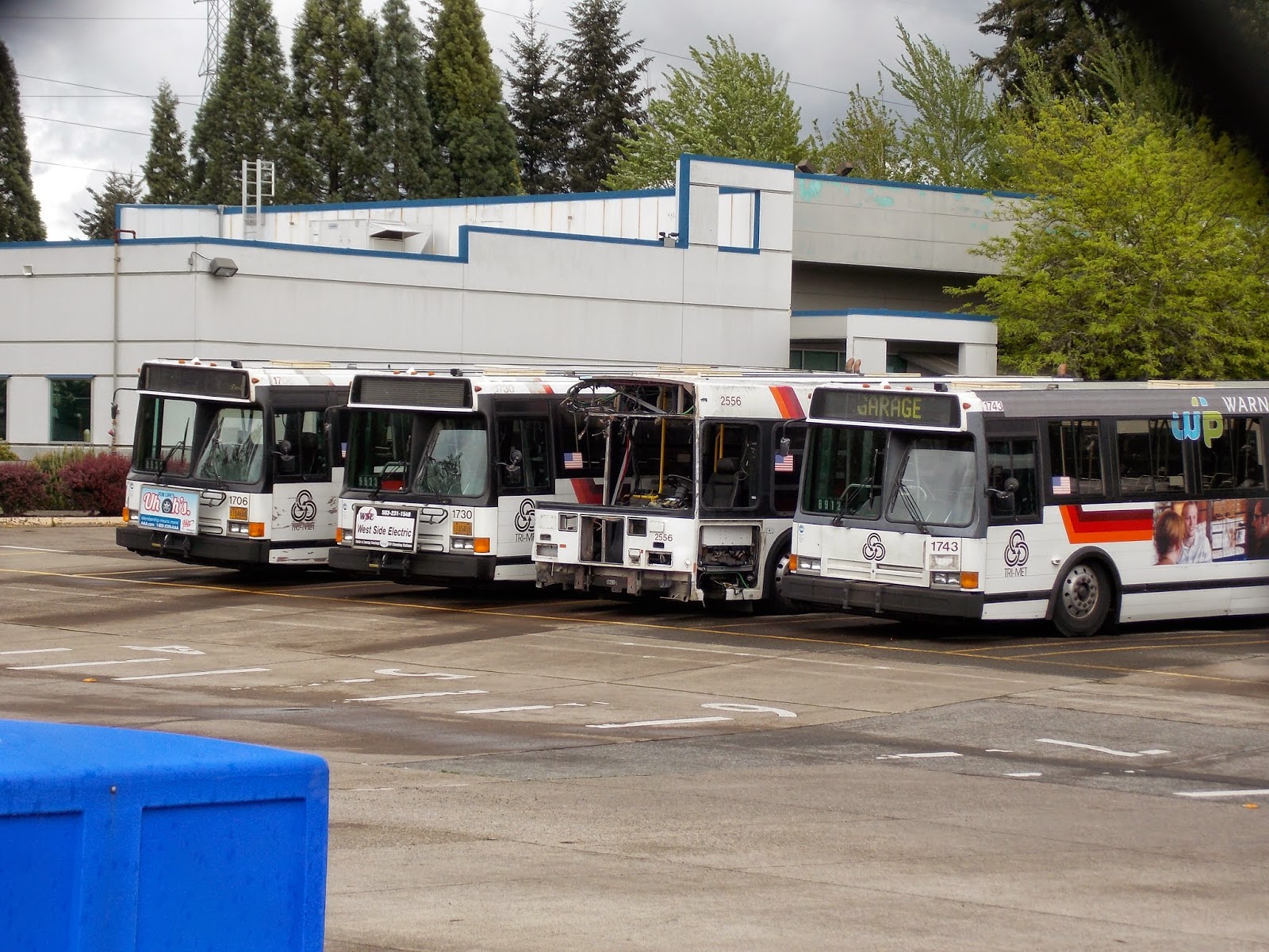 RANTINGS OF A FORMER TRIMET BUS DRIVER: The relics of TriMet's bus ...