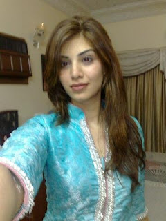 Images Town: Amber Ali