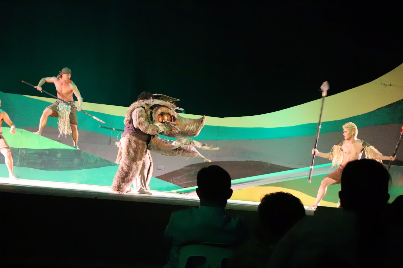 Advocatus Diaboli : PEOPLE'S CULTURE AND THE ARTS