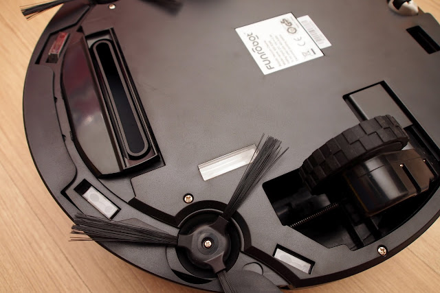 潘大少的敗家好物: [開箱]MSI微星 FUNROBOT iCleaner M800 智慧型吸塵器/掃地機入手